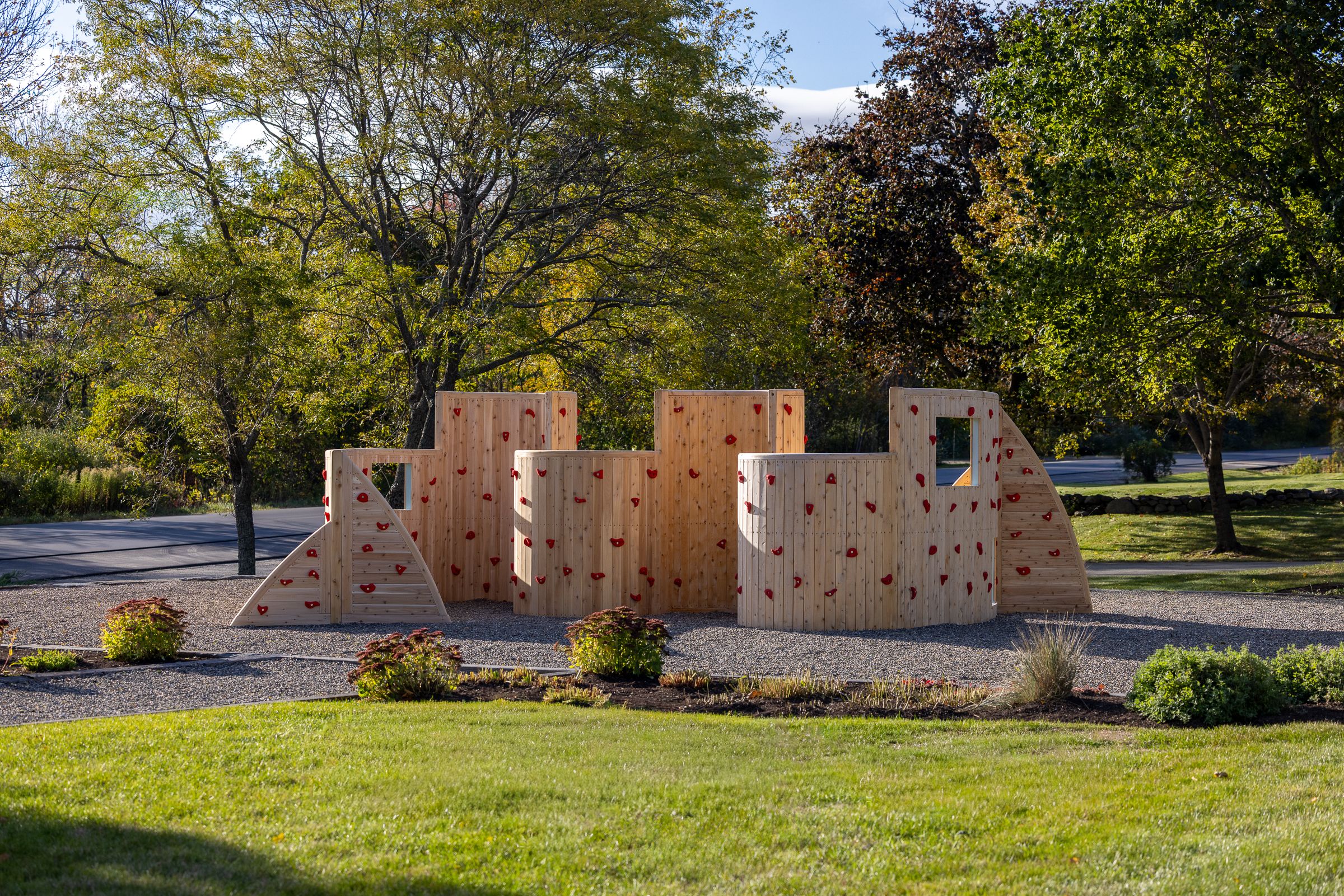 Curved Climber 7294 | CedarWorks Commercial Playsets