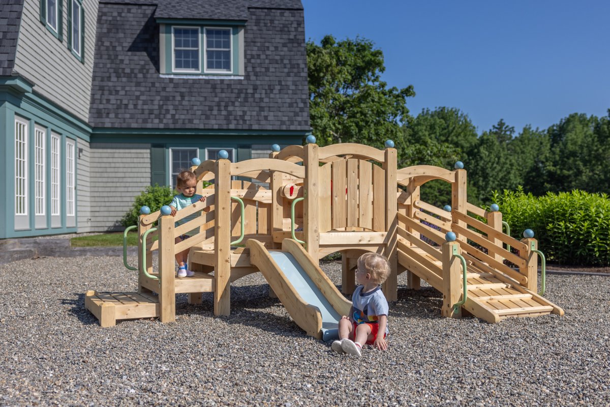 Outdoor Under2 911 | CedarWorks Commercial Playsets